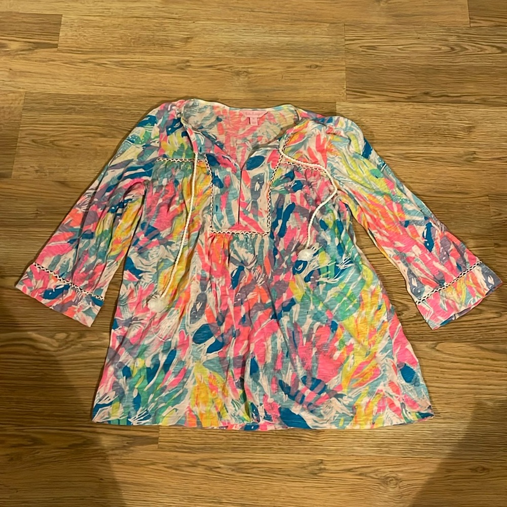 Super Cute Lilly Pulitzer Shirt - Gem